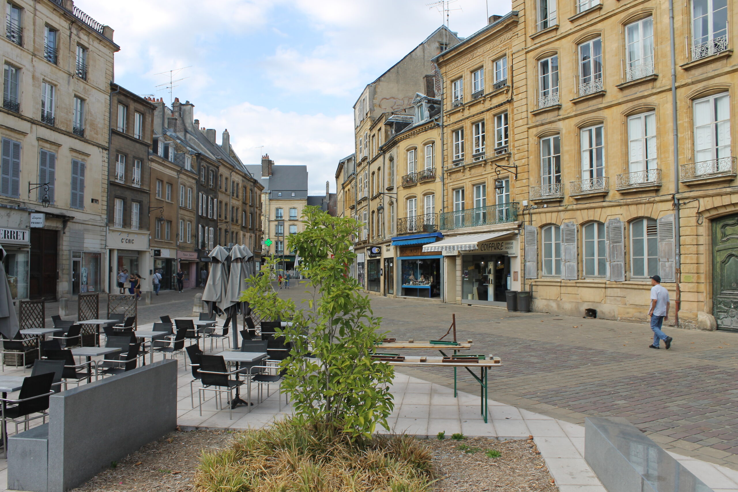 Publicité extérieure et commerce – Ville de Sedan